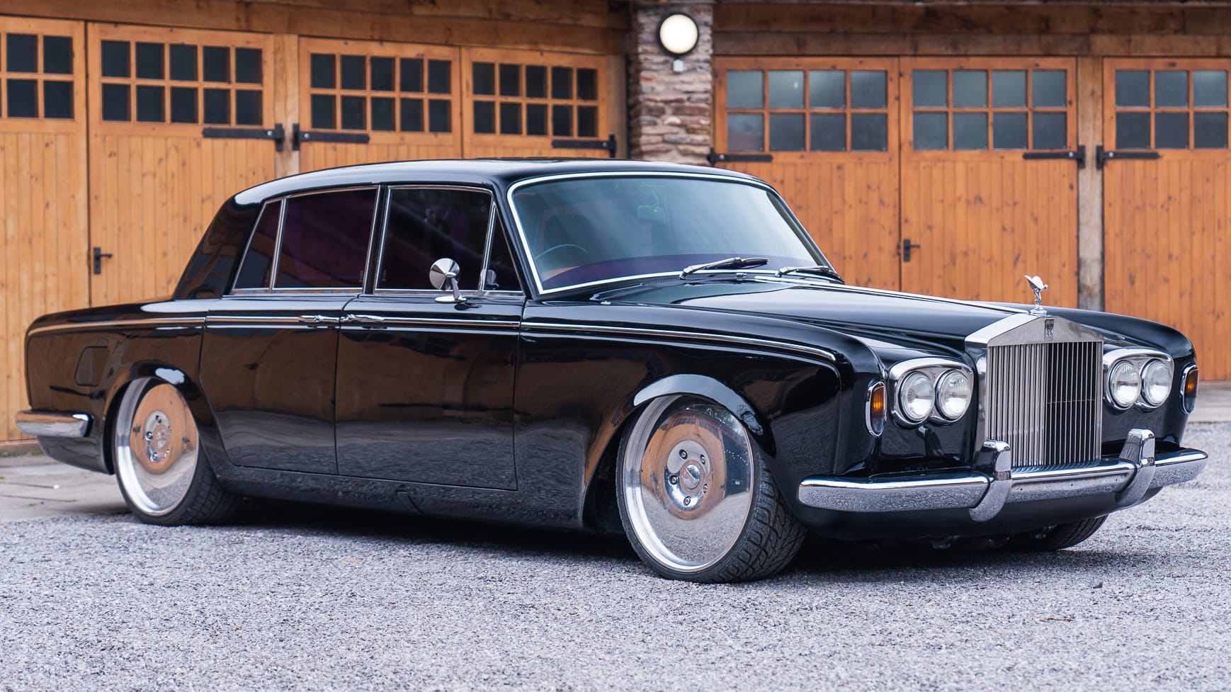 This ex-Mike Skinner Rolls-Royce Silver Shadow is fit and it knows it ...