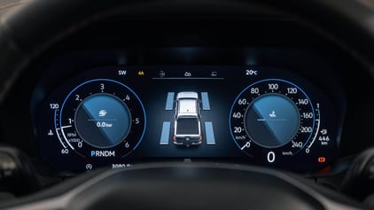 Volkswagen Amarok Interior Layout & Technology | Top Gear