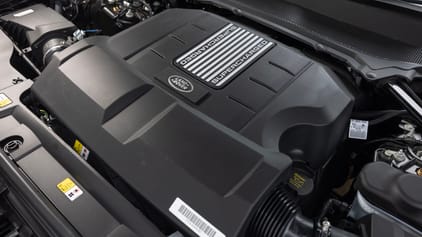 Range Rover L405 review: eschews sportiness for outright luxury Reviews ...