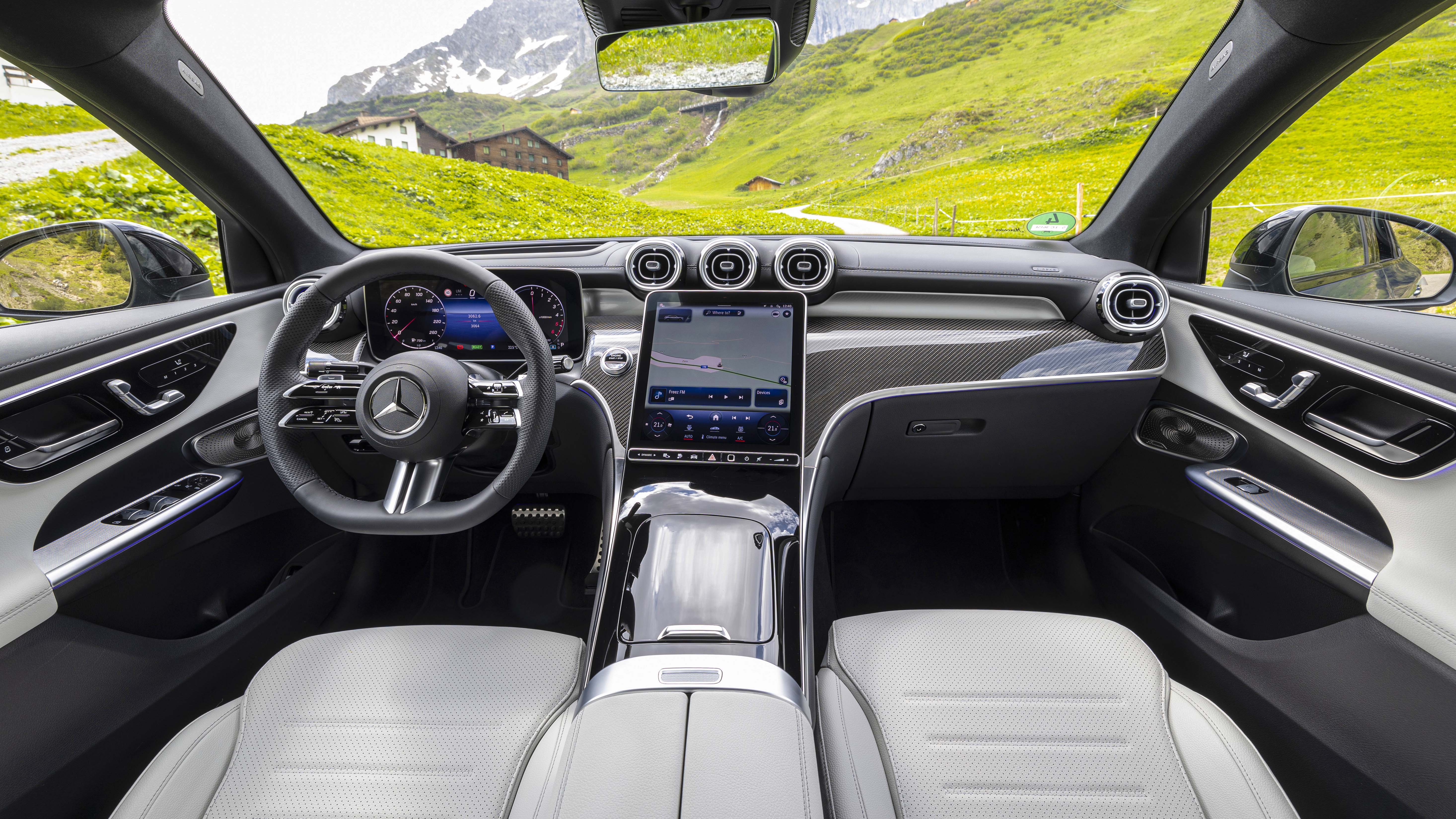 Mercedes-Benz GLC Coupe Driving, Engines & Performance | Top Gear