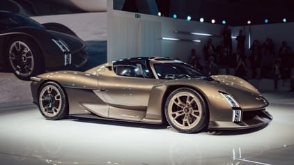 The new Porsche Mission X is a fully-electric hypercar ready to smash ...