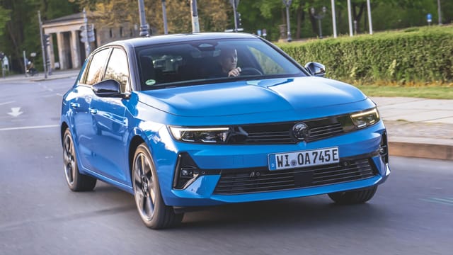 Buy Vauxhall Astra Electric Price, PPC or HP | Top Gear