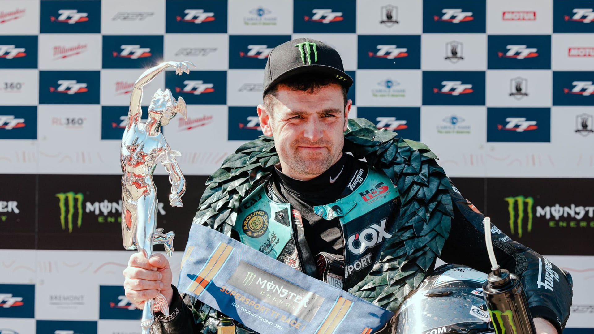Michael Dunlop goes second on Isle of Man TT all-time wins list | Top Gear