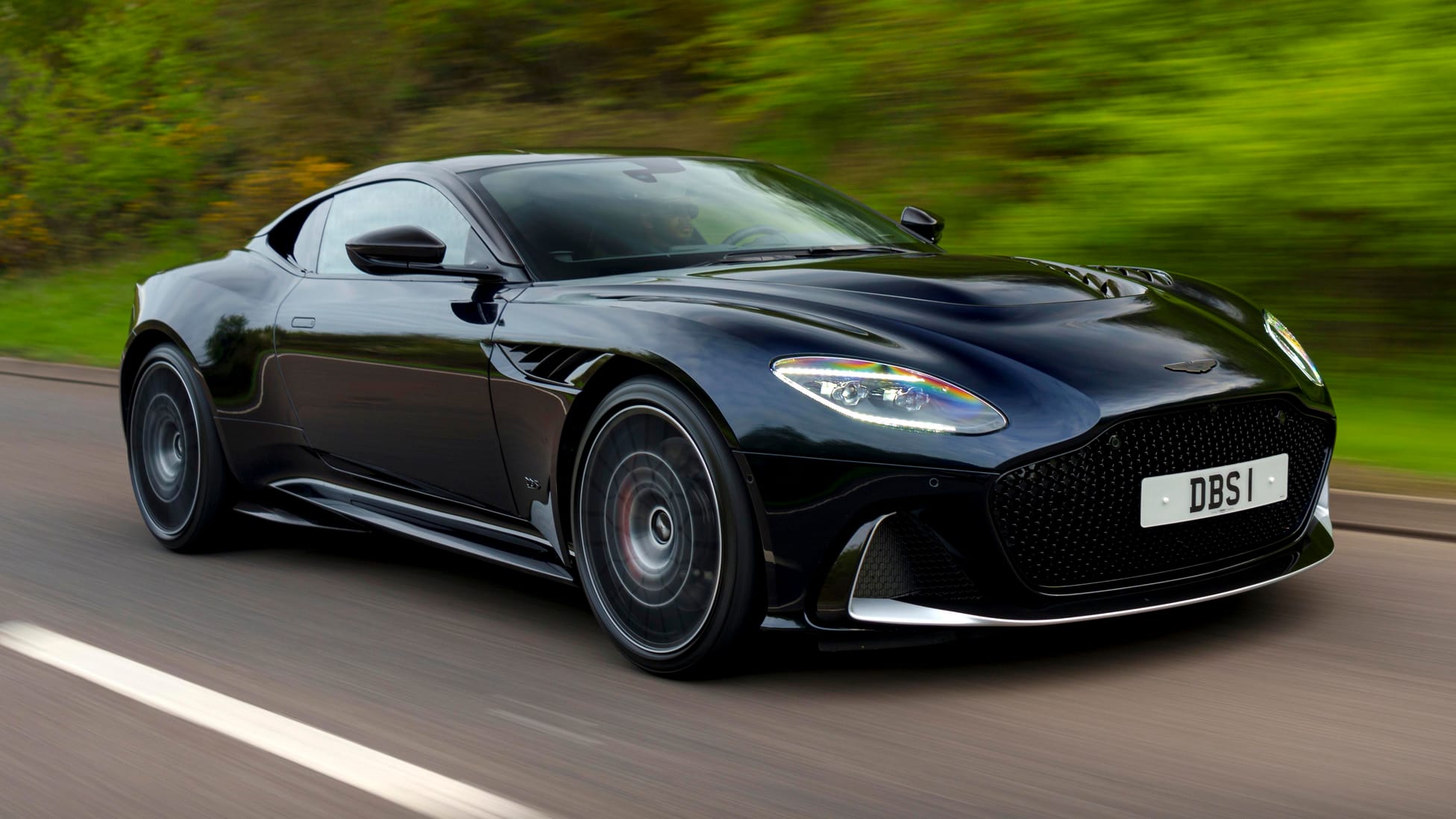 Aston Martin DBS 770 Ultimate review: goodbye to the V12 Aston forever? Reviews 2026 | Top Gear