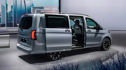 Mercedes has facelifted its many mid-sized vans | Top Gear