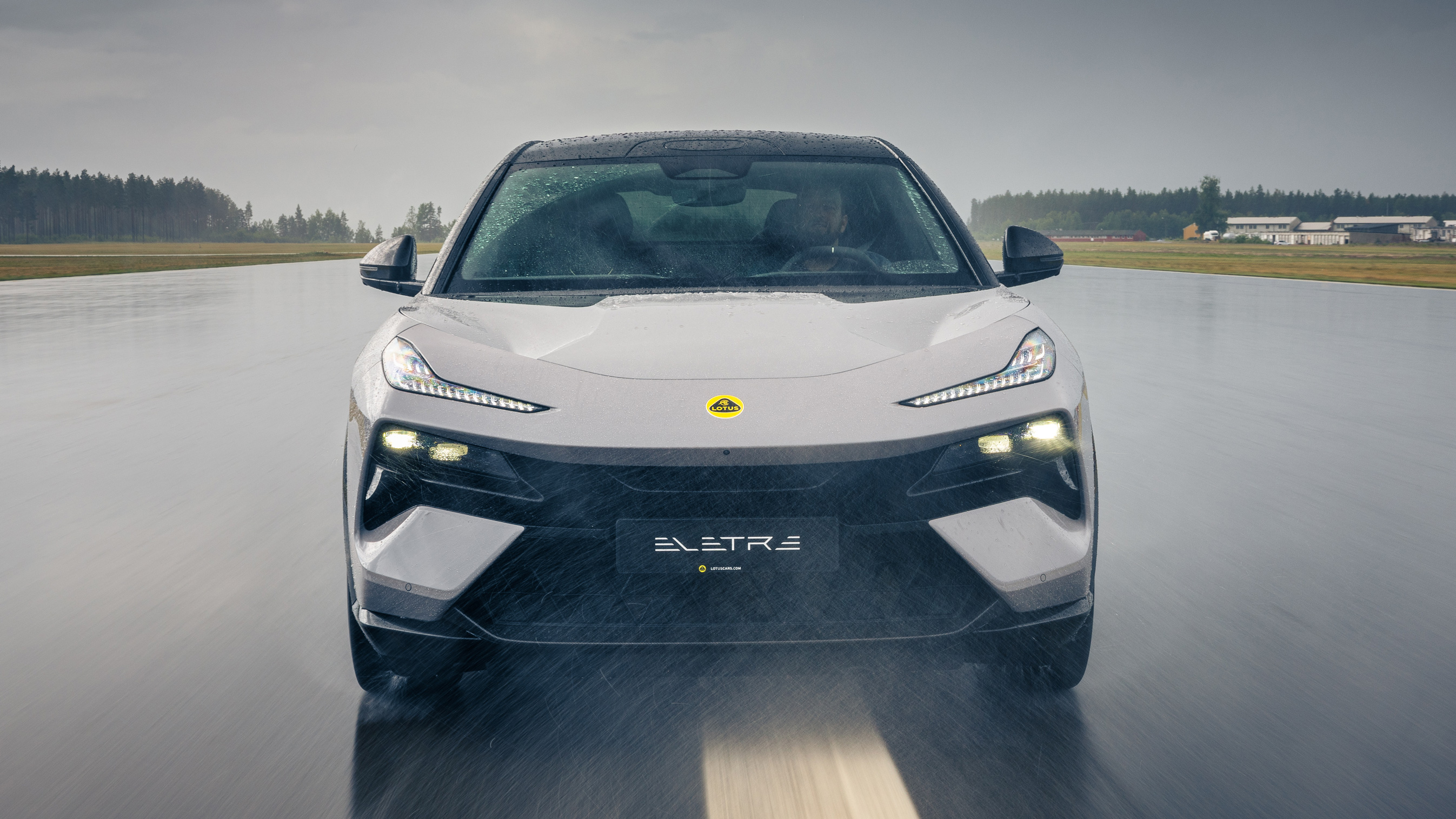 Lotus Eletre Interior Layout & Technology | Top Gear