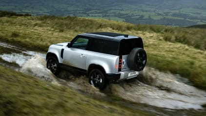 Land Rover Defender 90 Review 2025 | Top Gear