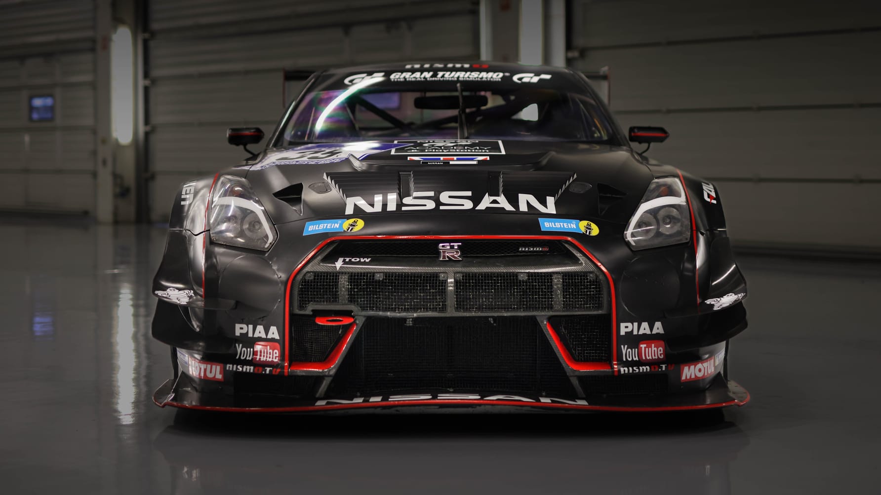 The racing Nissan GT-R GT3 from the Gran Turismo movie is up for sale ...