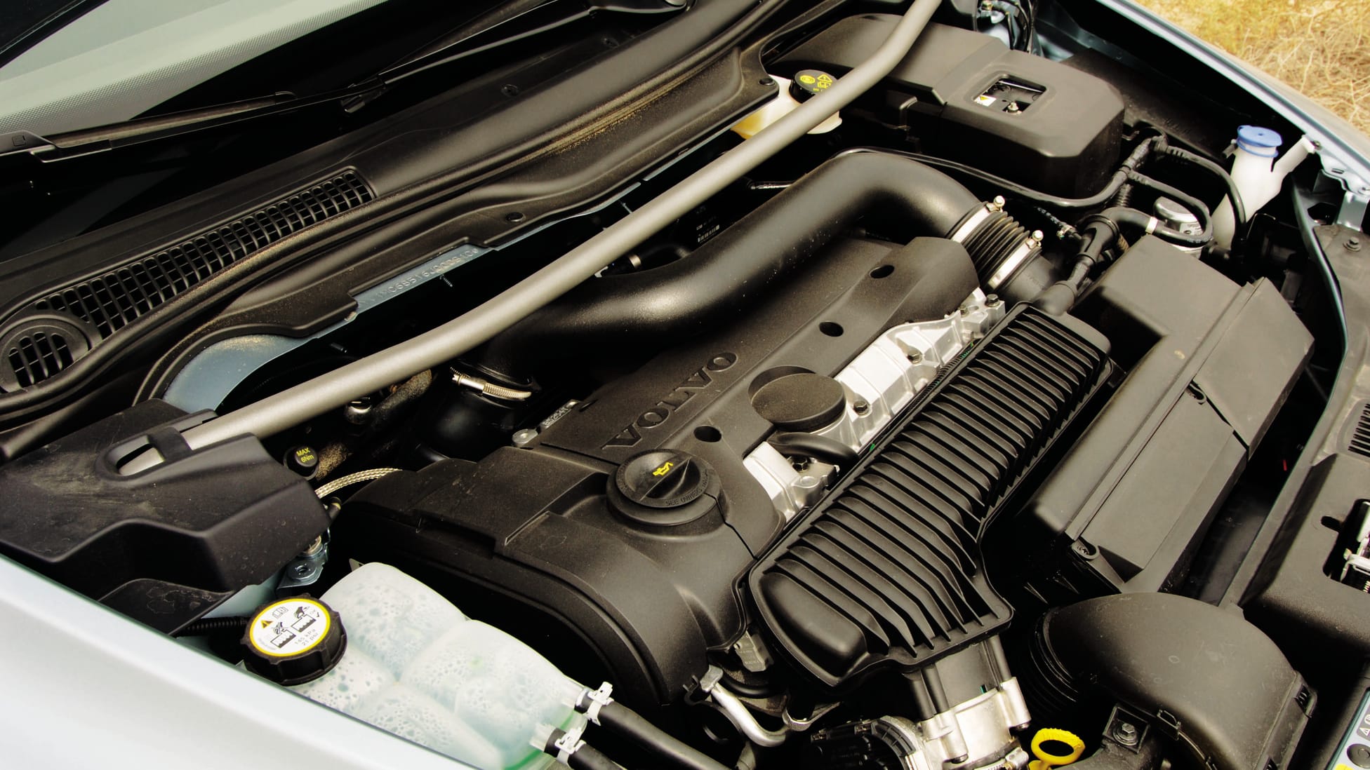 Retro review: the origami-spec Volvo C70 Reviews 2025 | Top Gear