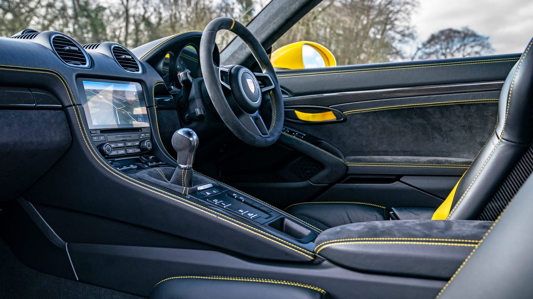 Porsche 718 Cayman GT4 Driving, Engines & Performance | Top Gear