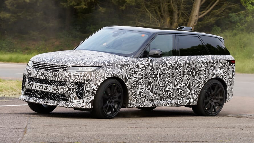 Bellowing V8 meets flat cornering: a ride in the 626bhp Range Rover ...