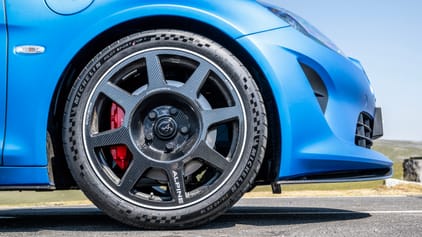 Alpine A110R review: carbon-wheeled lightweight driven in the UK ...