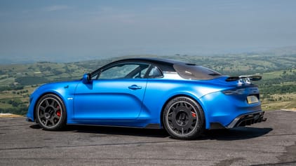 Alpine A110R review: carbon-wheeled lightweight driven in the UK ...