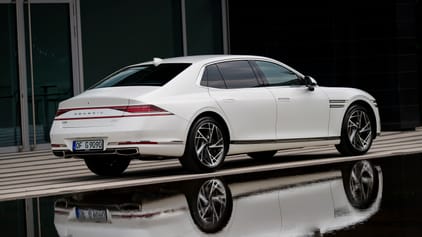 The Genesis G90 limo is coming to Europe, but not the UK | Top Gear