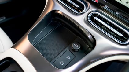 Smart #1 Interior Layout & Technology | Top Gear