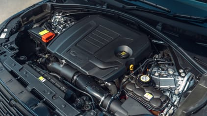 Land Rover Range Rover Velar Driving, Engines & Performance | Top Gear