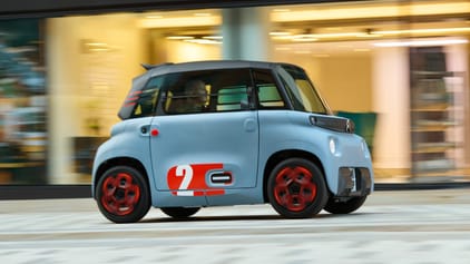 Citroen Ami Interior Layout & Technology | Top Gear