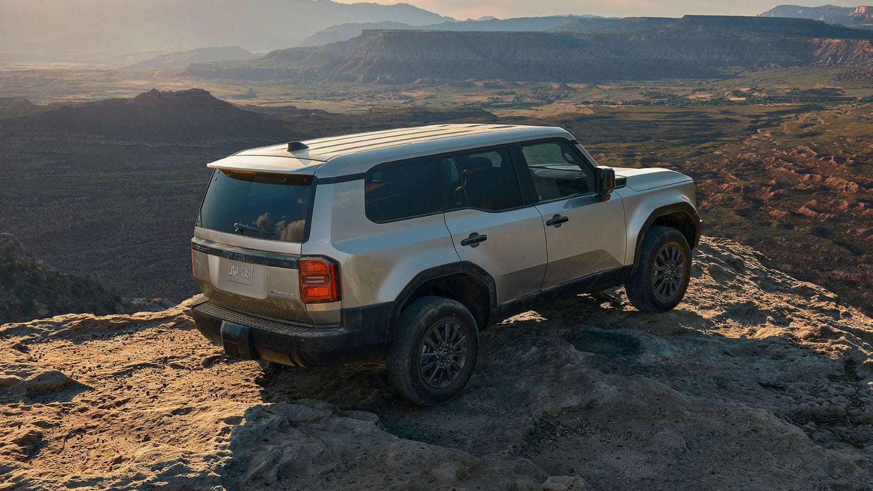 America’s new Toyota Land Cruiser is a boxy-butch hybrid | Top Gear