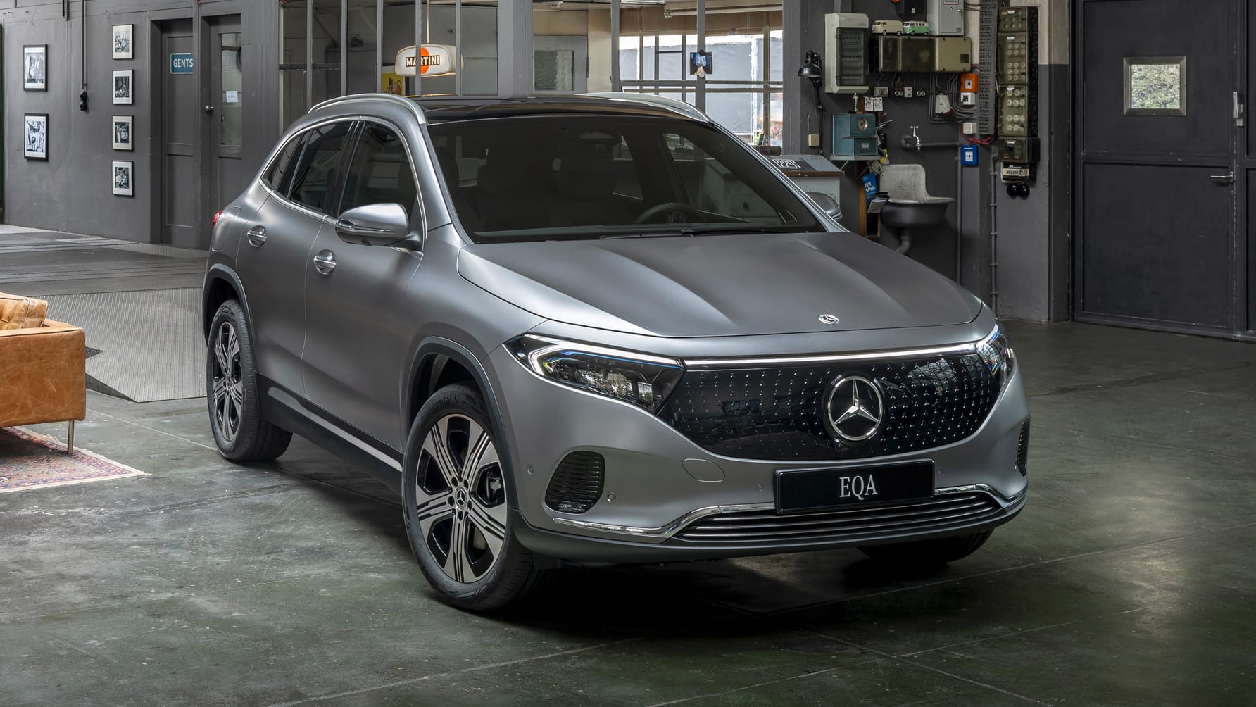 Mercedes has facelifted its entry-level electric crossovers: the EQA ...