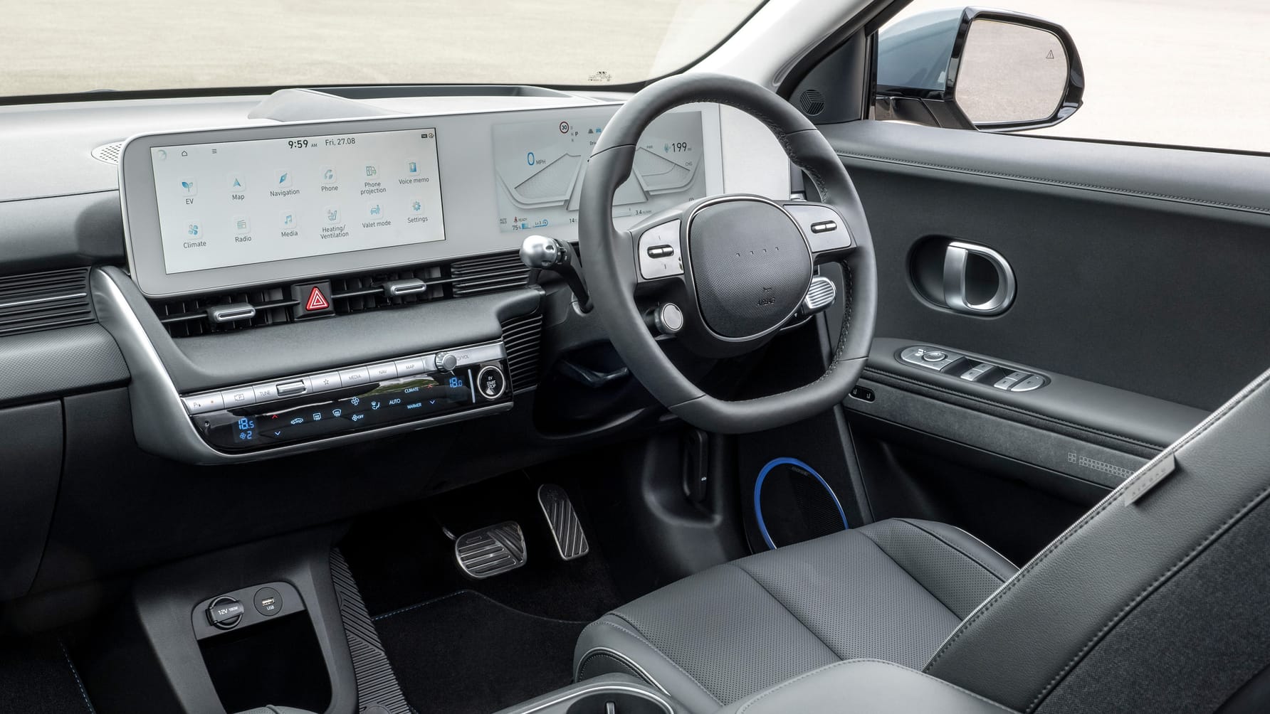 Hyundai Ioniq 5 Interior Layout & Technology | Top Gear