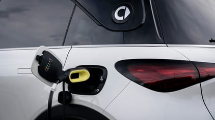 Smart #1 Interior Layout & Technology | Top Gear