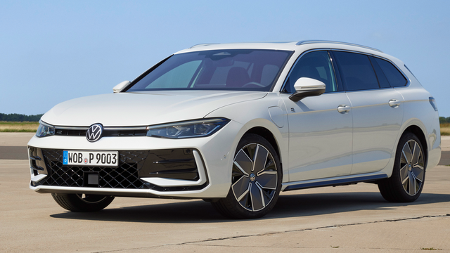 The new Volkswagen Passat is bigger, greener and estate-only | Top Gear