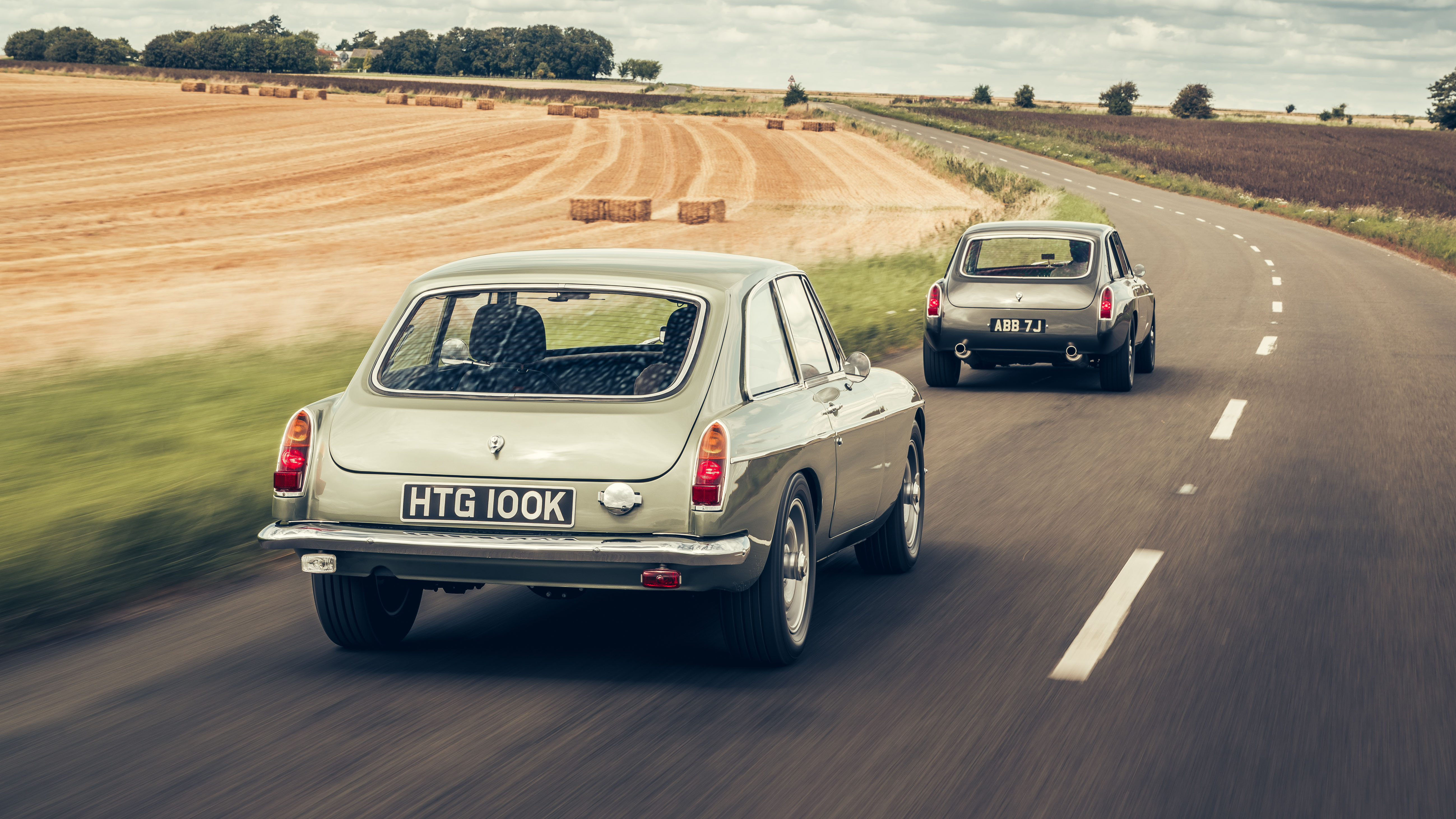 The Frontline LE60 is a V8-engined restomodded classic MGB | Top Gear