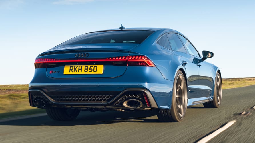 Audi RS7 Interior Layout & Technology | Top Gear