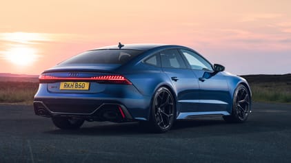 Audi RS7 Interior Layout & Technology | Top Gear