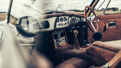 The Frontline LE60 is a V8-engined restomodded classic MGB | Top Gear
