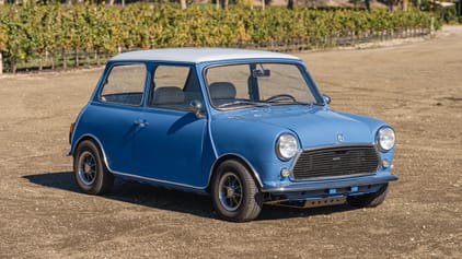 Californian tuner reveals $140k Tesla-powered Mini Cooper EV | Top Gear