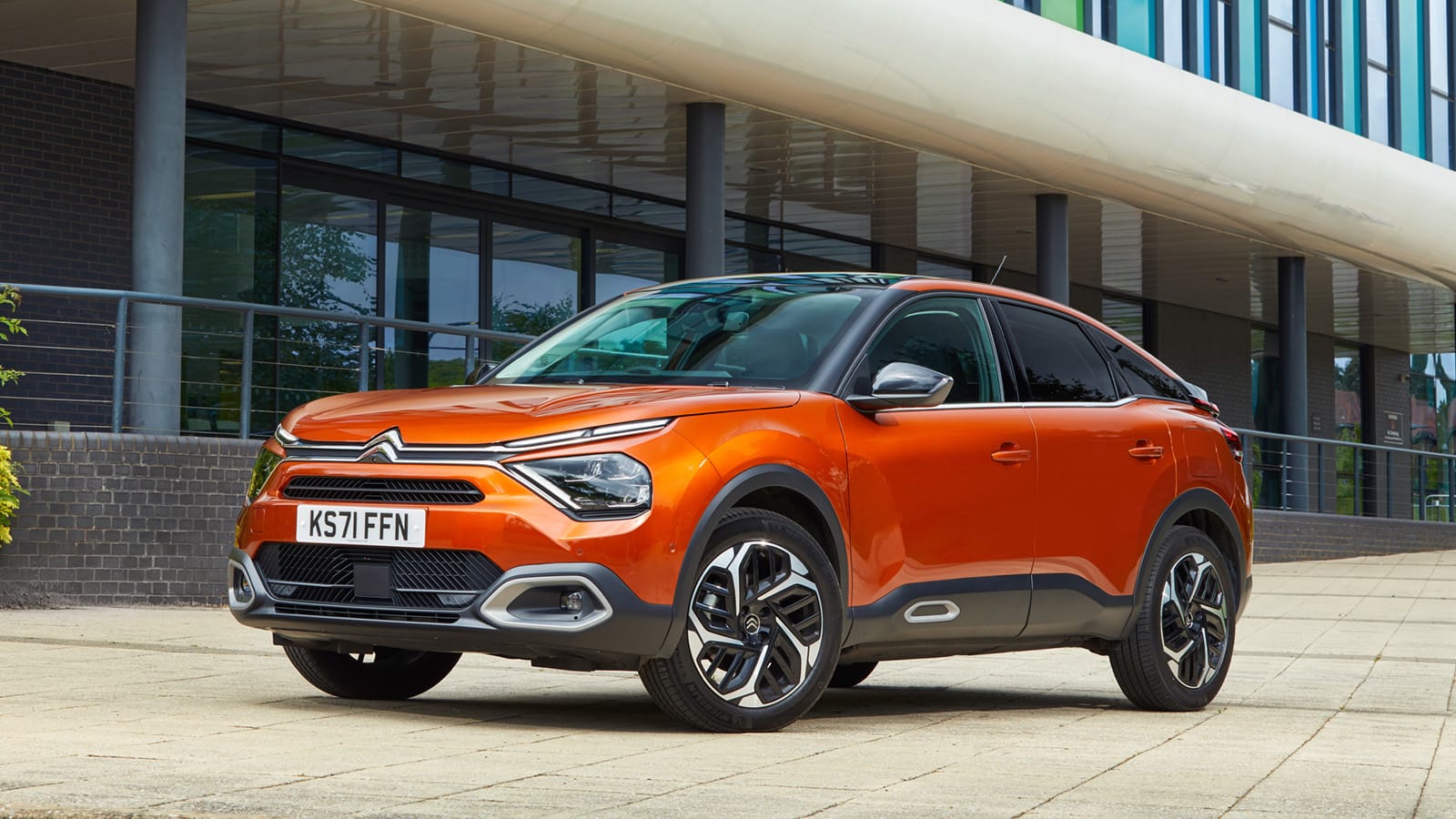 Citroen C4 Interior Layout & Technology | Top Gear