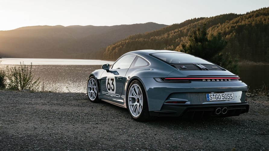 Porsche 911 S/T Review 2024 | Top Gear