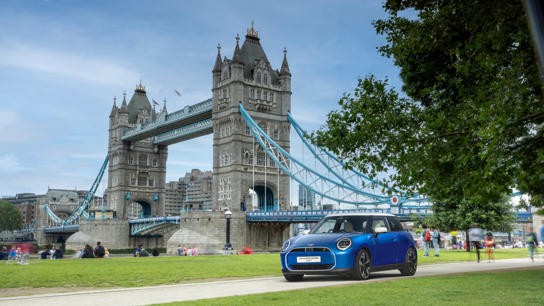 BMW will invest £600 million to build electric Minis in the UK | Top Gear