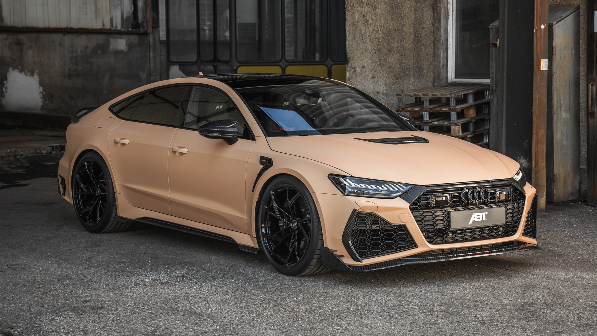 Tuner ABT has gifted the Audi RS7 a beige paintjob… and 986bhp | Top Gear