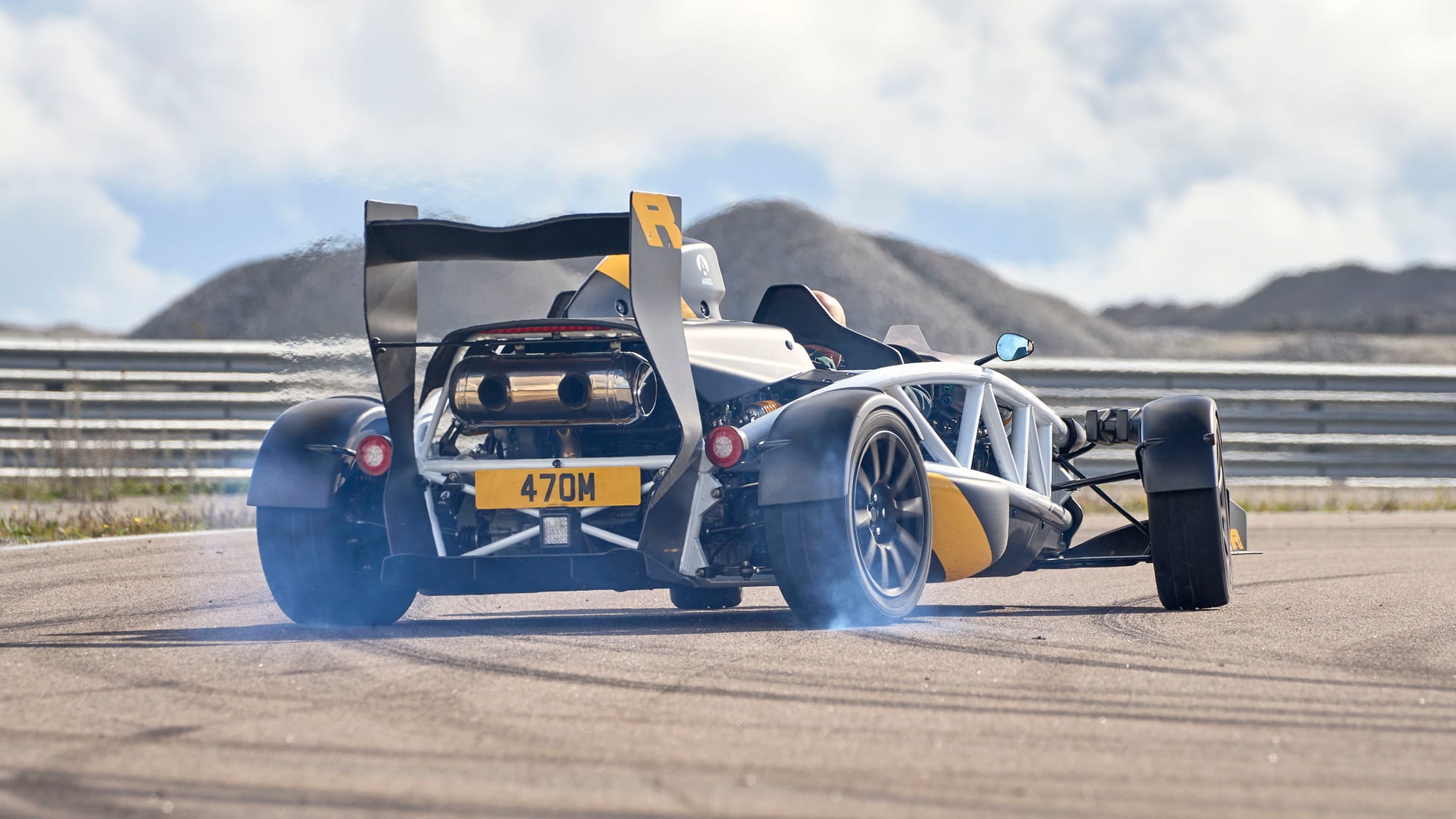 World exclusive Ariel Atom 4R review: a bonkers loon that just wants to ...