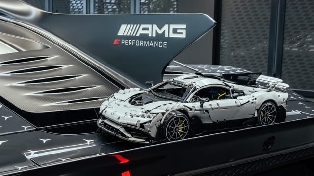 This is a remote controlled, scale model of the Mercedes-AMG One | Top Gear
