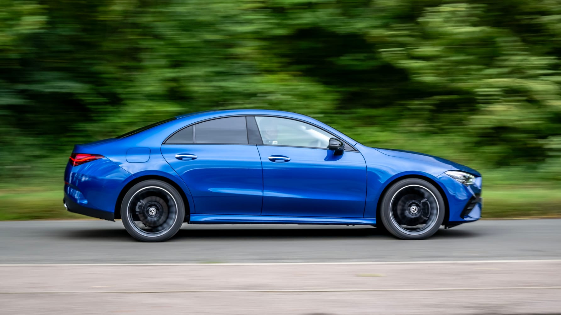 Mercedes-Benz CLA Interior Layout & Technology | Top Gear