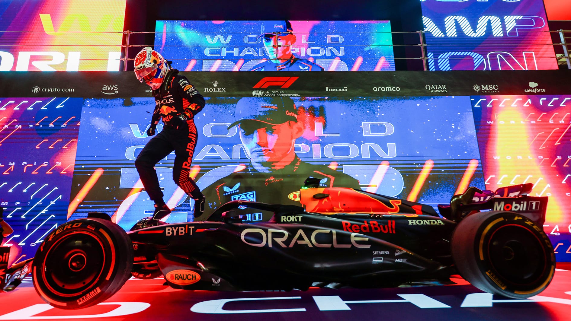 Max Verstappen is F1 world champion for a third time! | Top Gear
