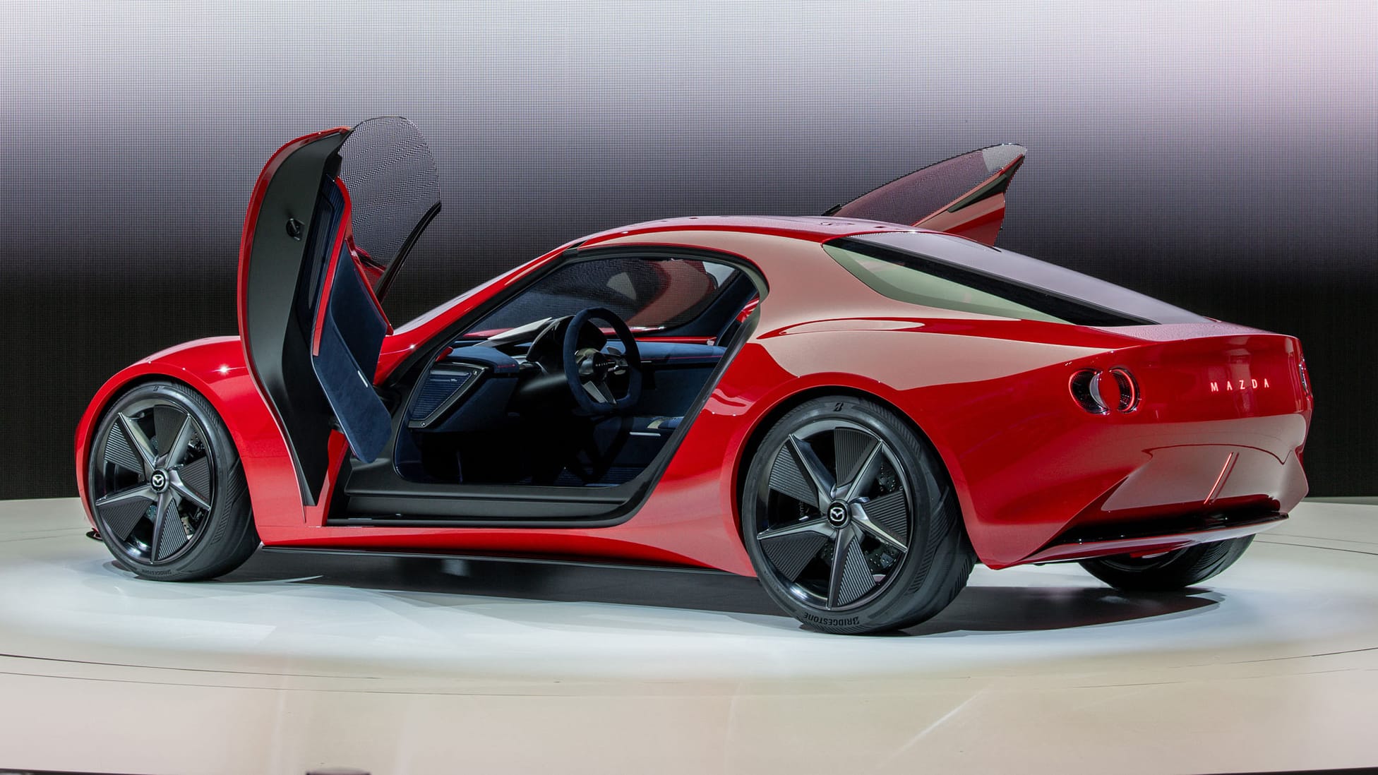 Welcome back, RX-7: meet the gorgeous twin-rotor electric Mazda Iconic ...