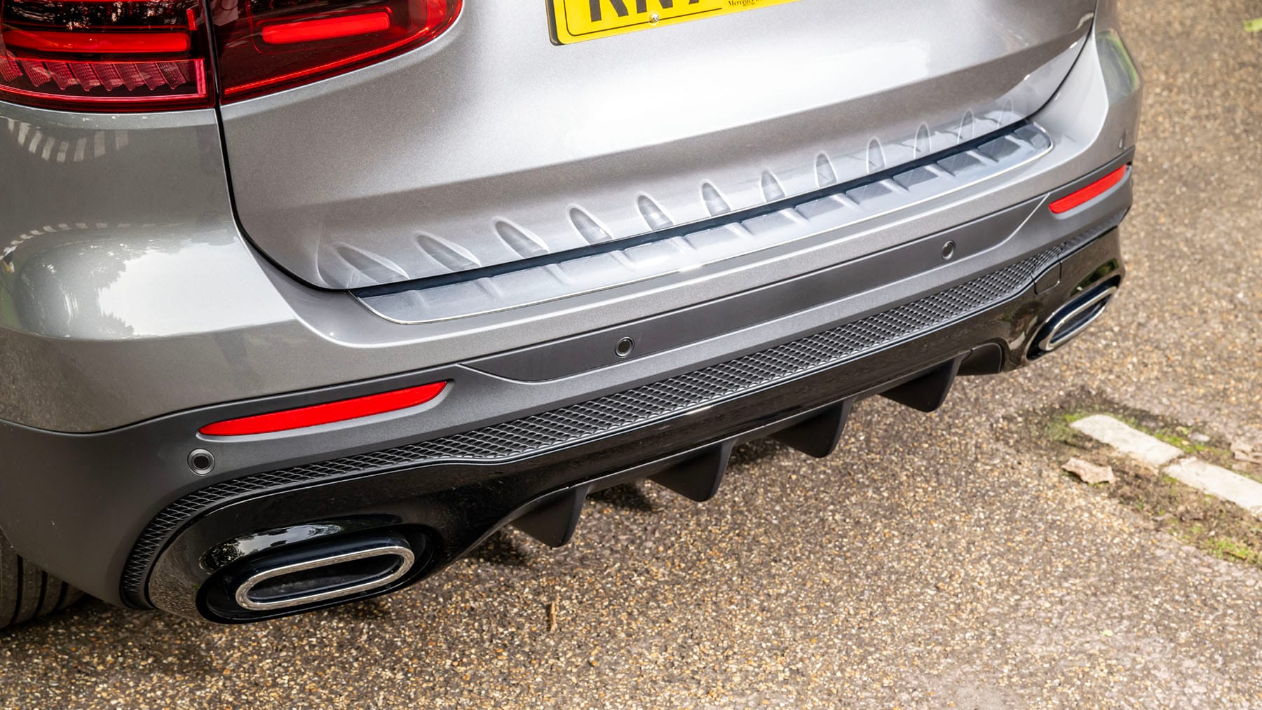 Mercedes-Benz GLB Review 2025 | Top Gear