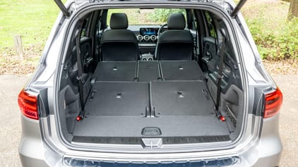 Mercedes-Benz GLB Interior Layout & Technology | Top Gear