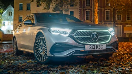 Mercedes-Benz E-Class Interior Layout & Technology | Top Gear