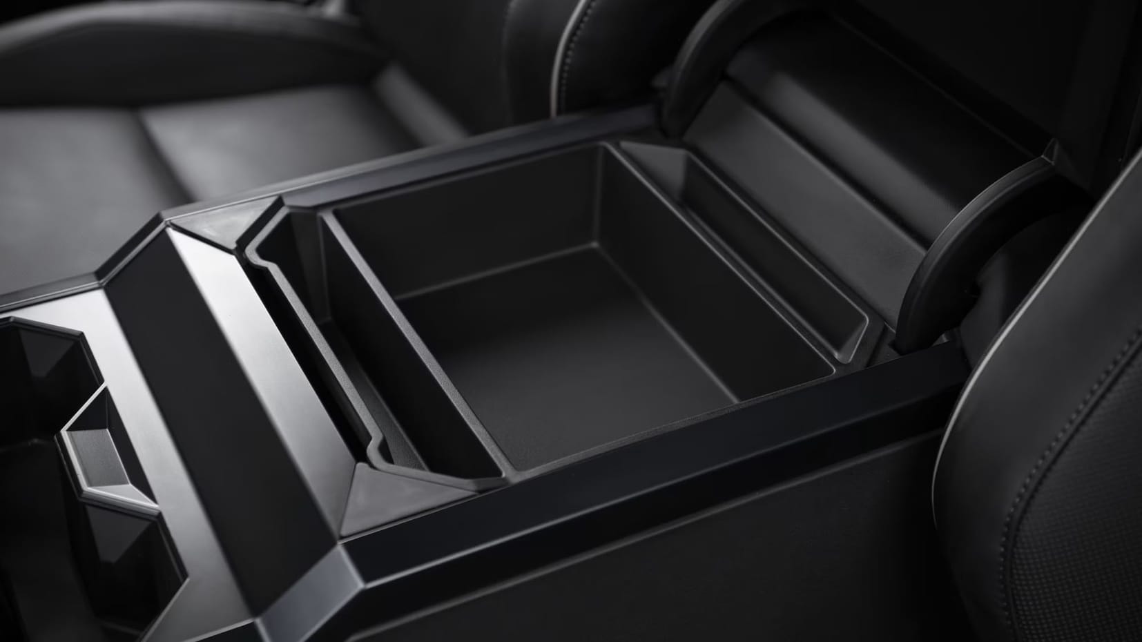 Here’s a list of all the accessories available for the Tesla Cybertruck ...