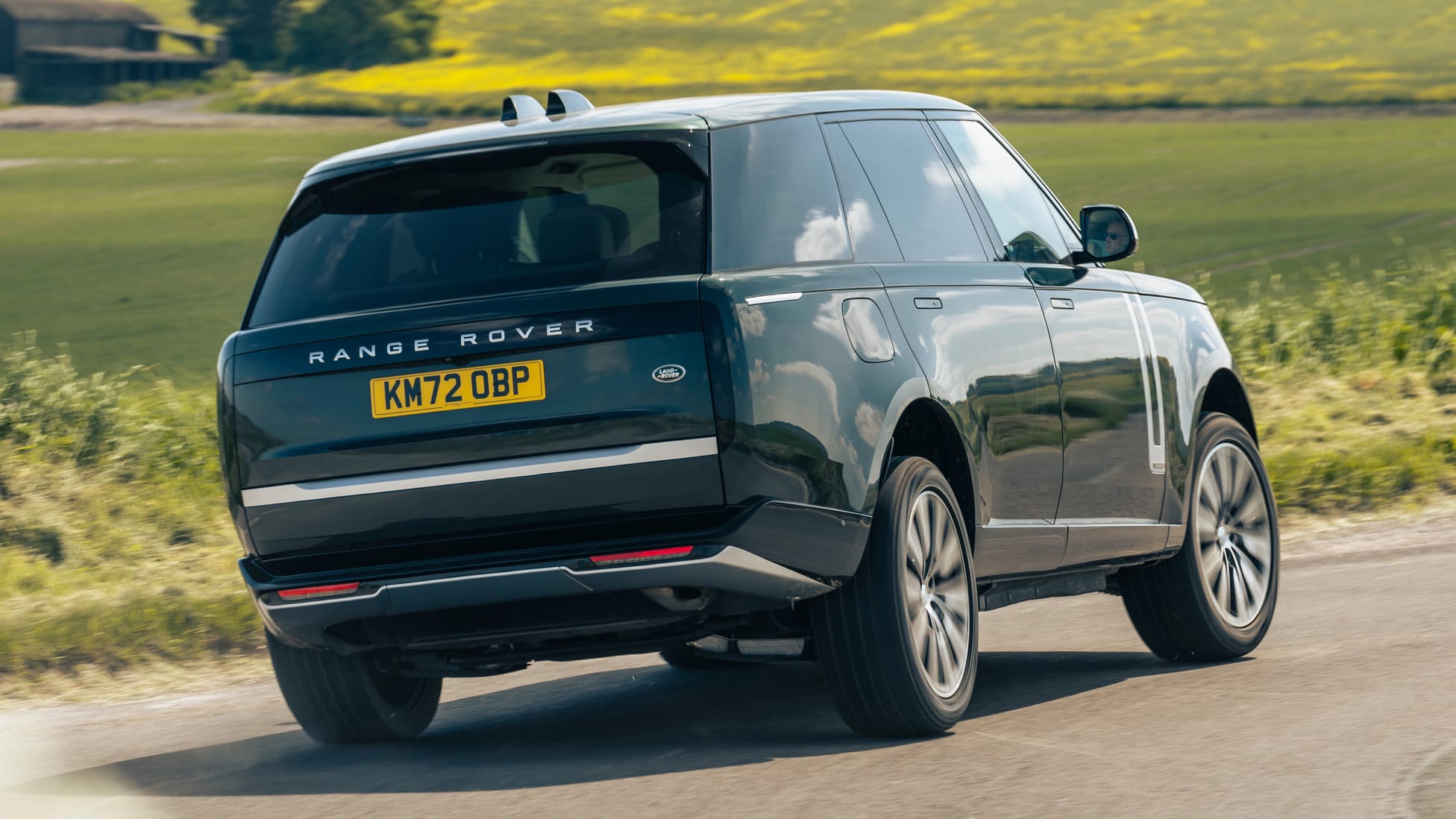 Land Rover Range Rover Review 2025 | Top Gear
