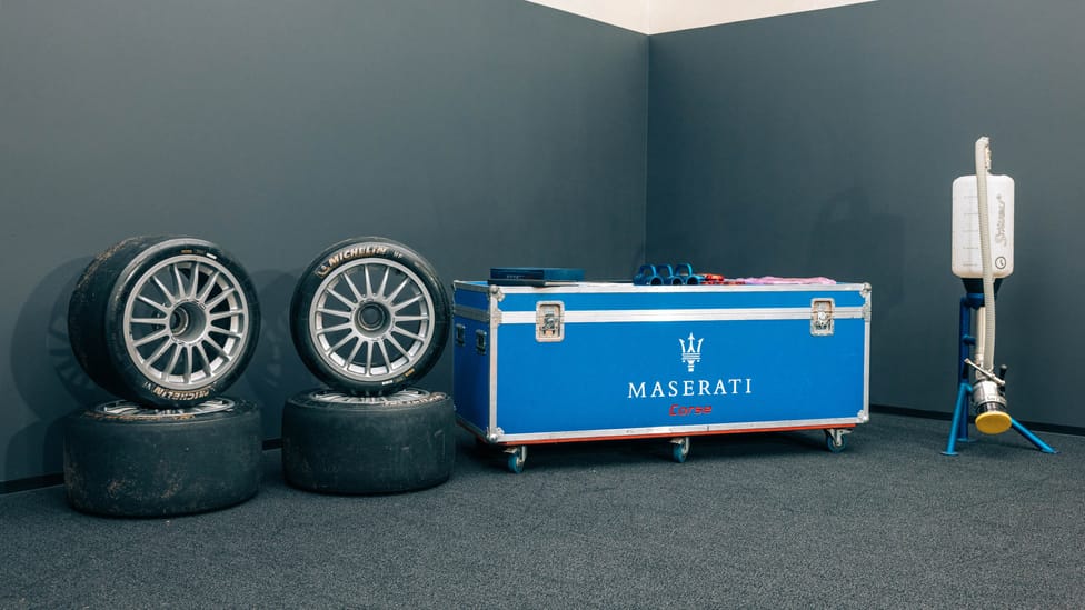 Dear Santa, please can we have this Maserati MC12 Versione Corsa for ...