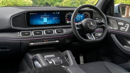 Mercedes-Benz GLE Interior Layout & Technology | Top Gear