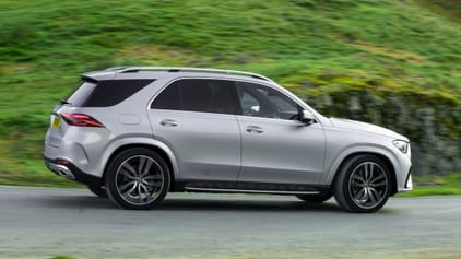 Mercedes-Benz GLE Interior Layout & Technology | Top Gear