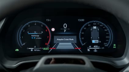 Lexus LBX Driving, Engines & Performance | Top Gear