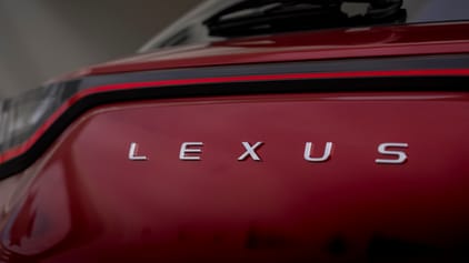 Lexus LBX Driving, Engines & Performance | Top Gear